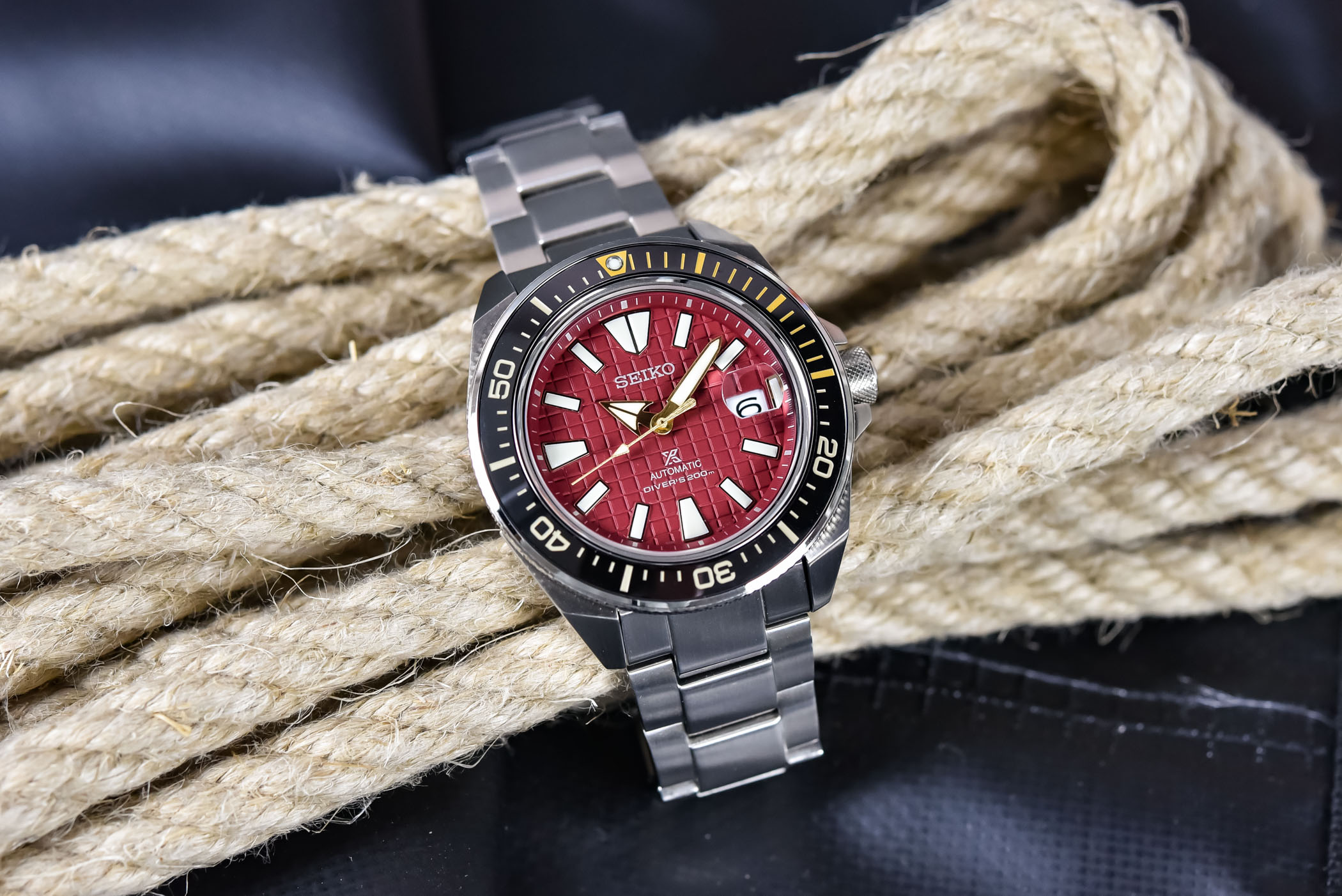 Seiko Prospex King Samurai лимитированная серия «Shu-Iro» SRPH61K
