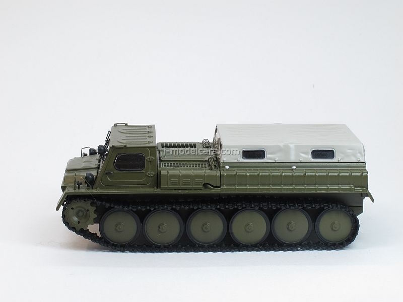 MODEL CARS GAZ-71 GT-SM Crawler Transporter 1:43 Start Scale Models (SSM)